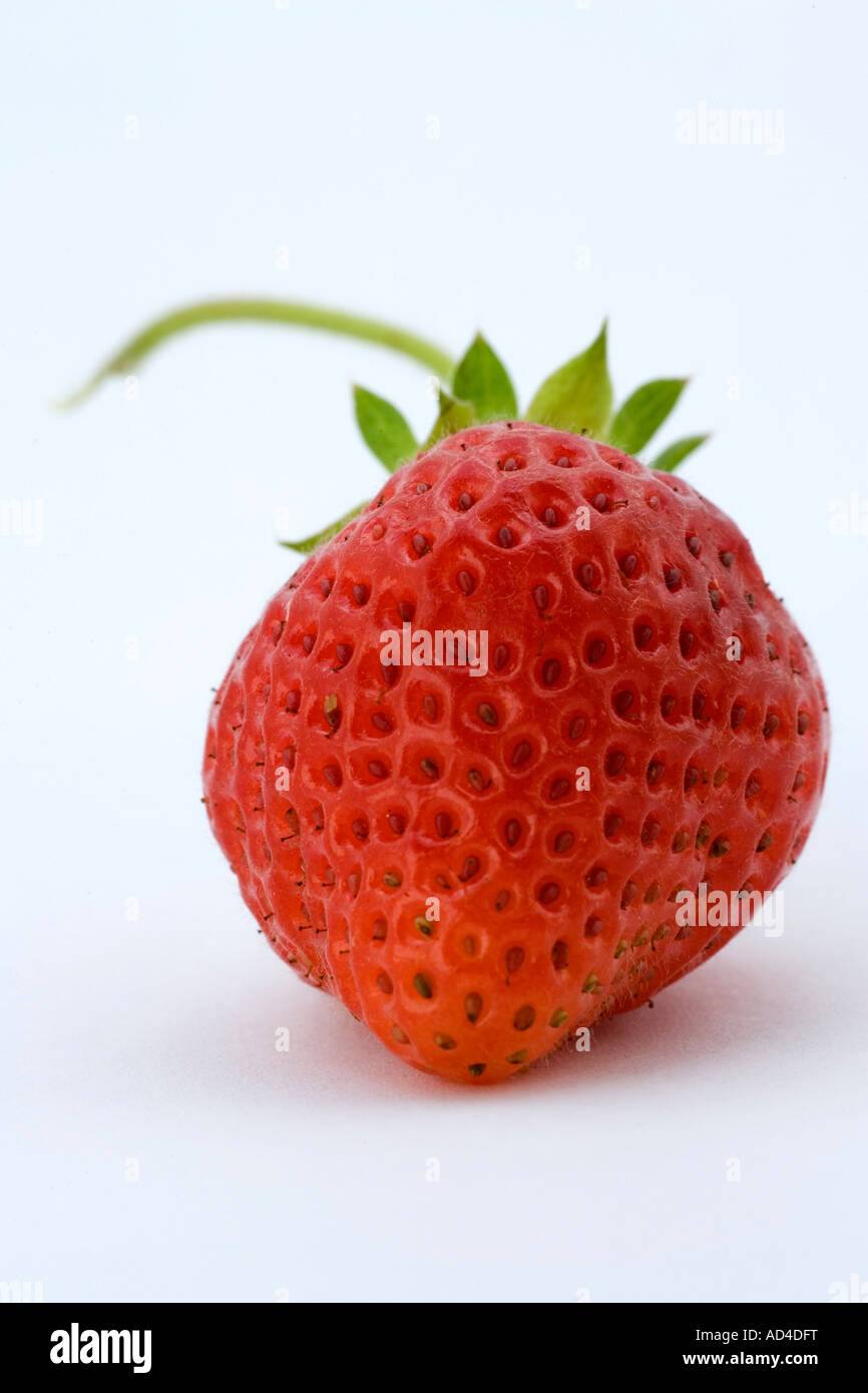 Rotes obst hi-res stock photography and images - Alamy