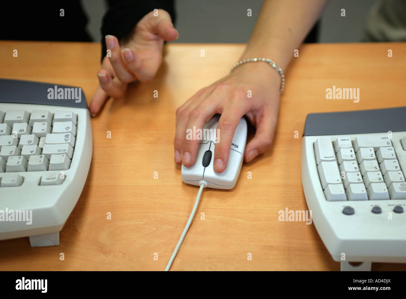 Pupils using computers Stock Photo - Alamy
