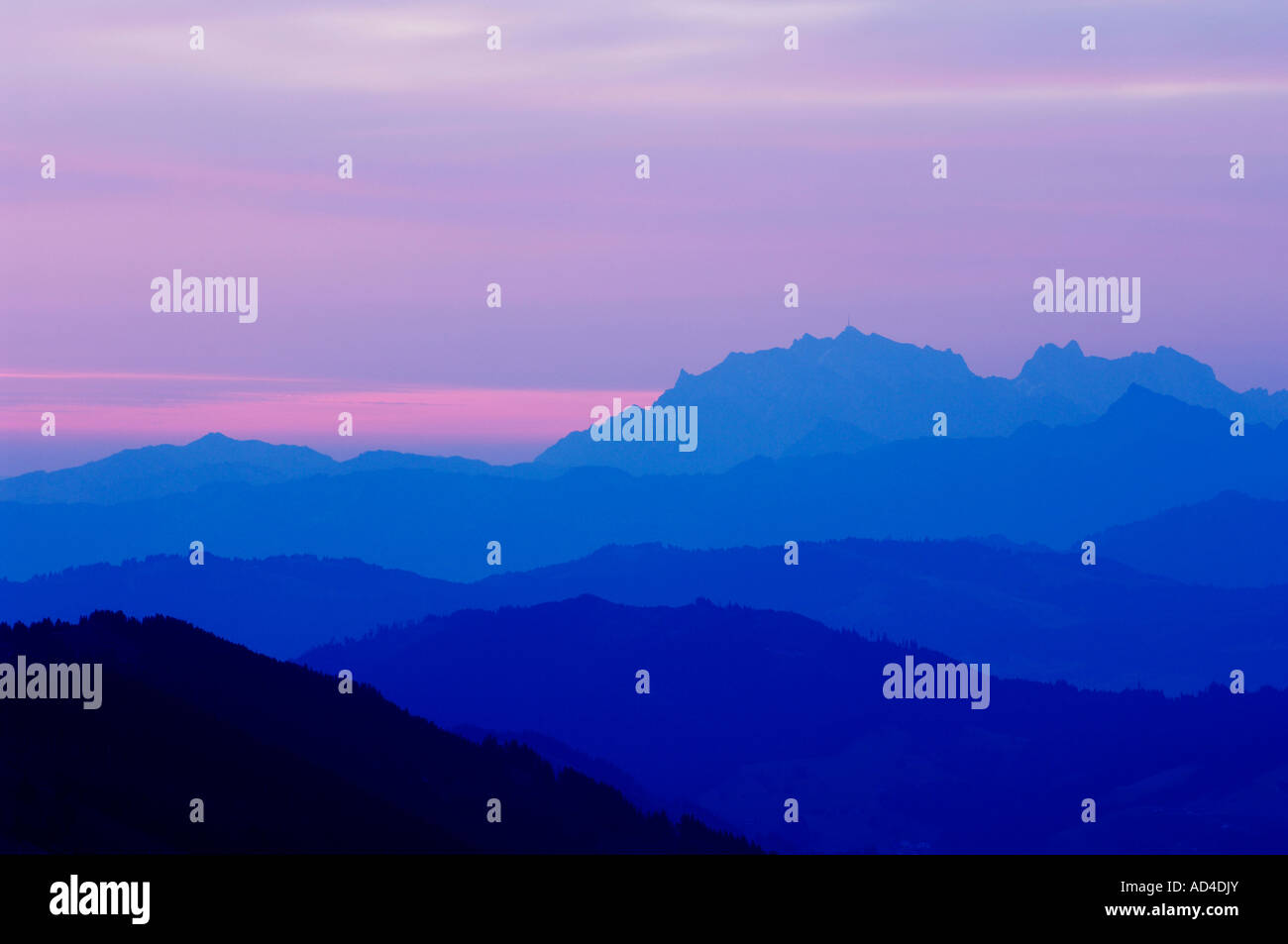 Sunrise on the Rigi with view of the Alps, Central Switzerland ...