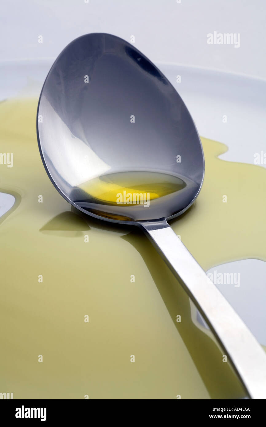 Spoon of oil hi-res stock photography and images - Alamy