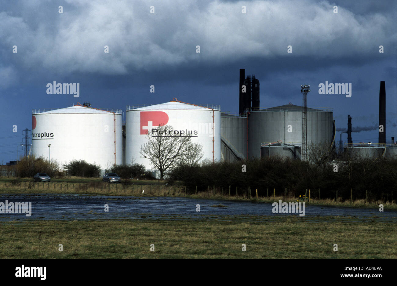 Petroplus oil refinery, (since 2009 storage facility only) Port ...