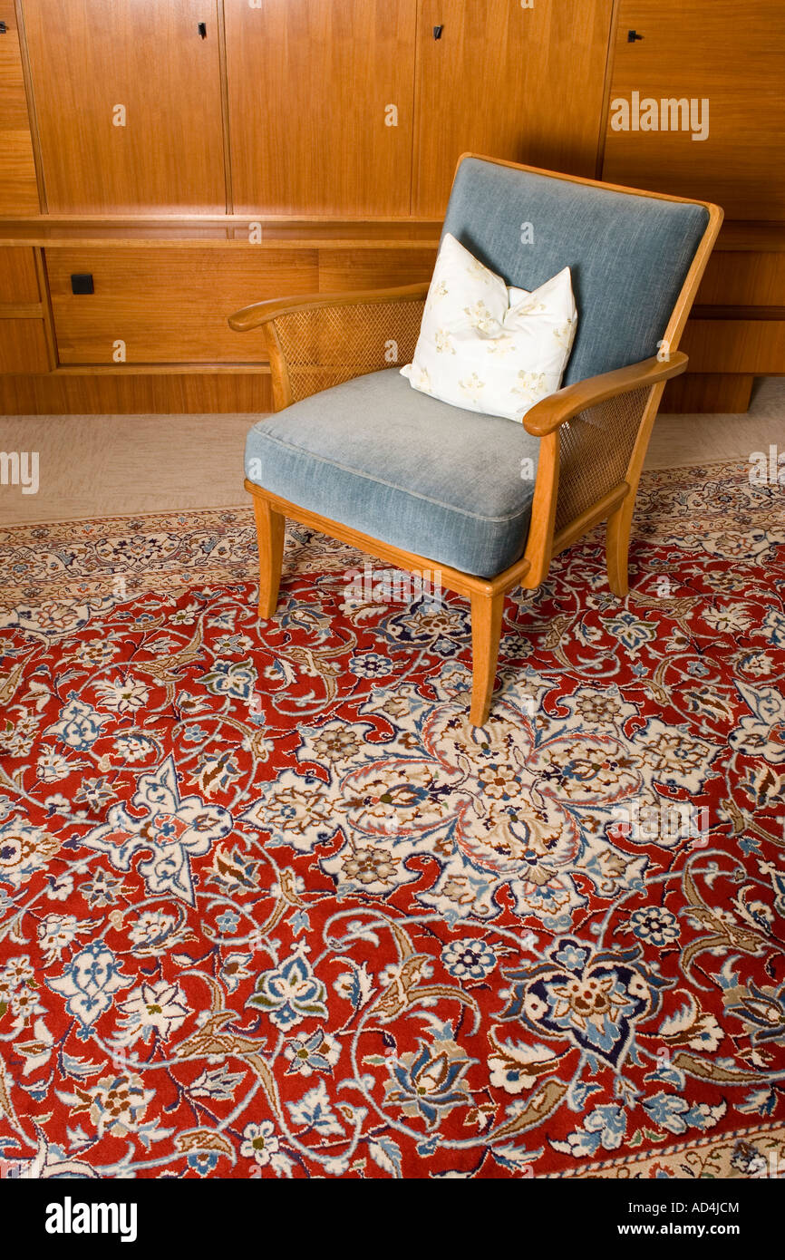 Making Persian Carpets