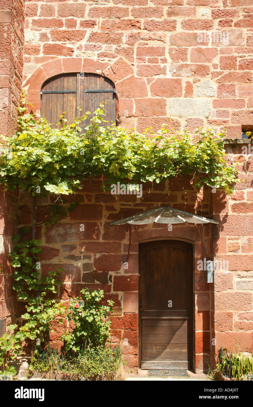 Red brick building Stock Photo - Alamy