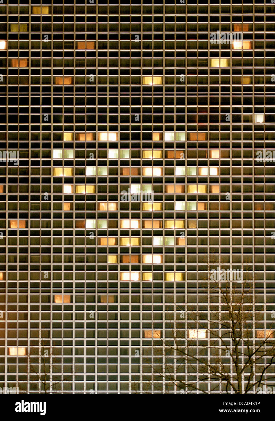 High rise built structure hi-res stock photography and images - Alamy