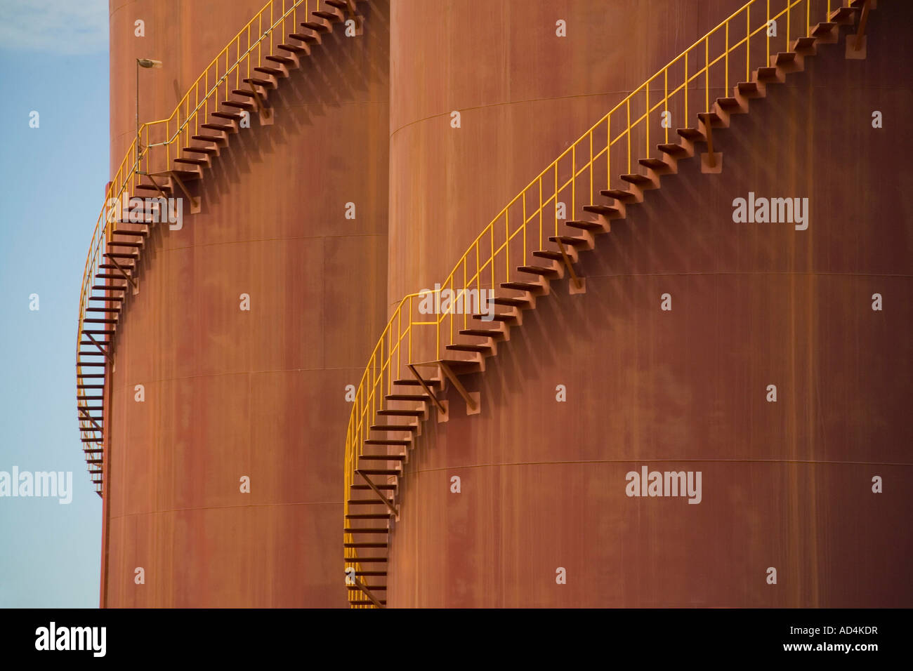 Large tanks hi-res stock photography and images - Alamy