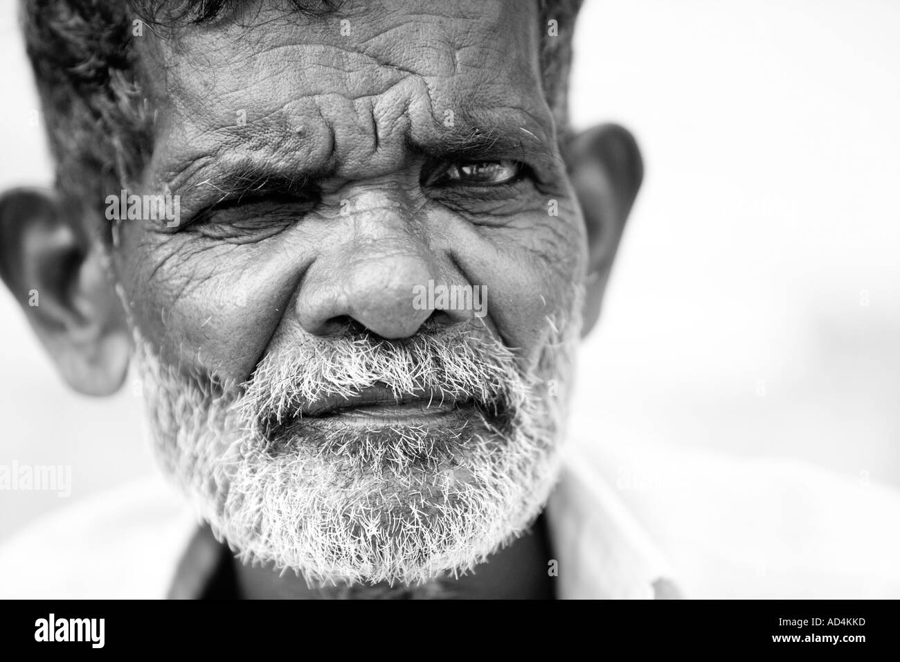 Environmental portrait of elderly Indian man Stock Photo - Alamy