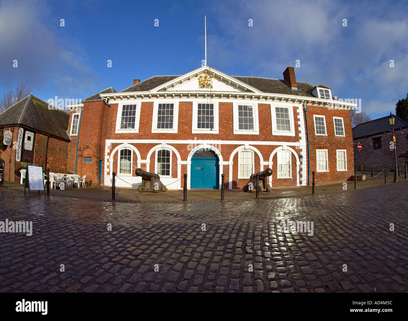 The Customs House Quayside Exeter Devon England Stock Photo - Alamy