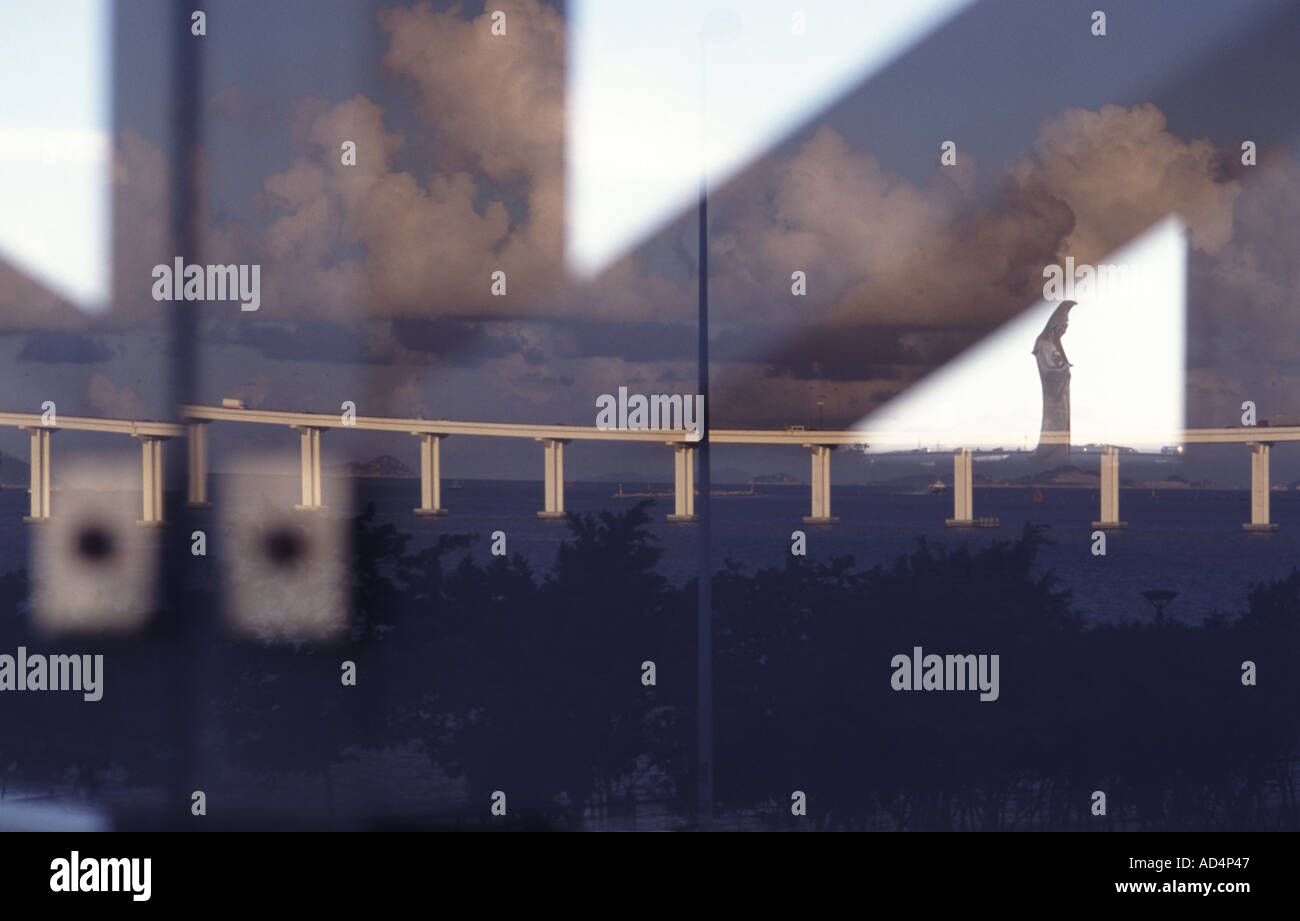 macau friendship bridge Stock Photo - Alamy