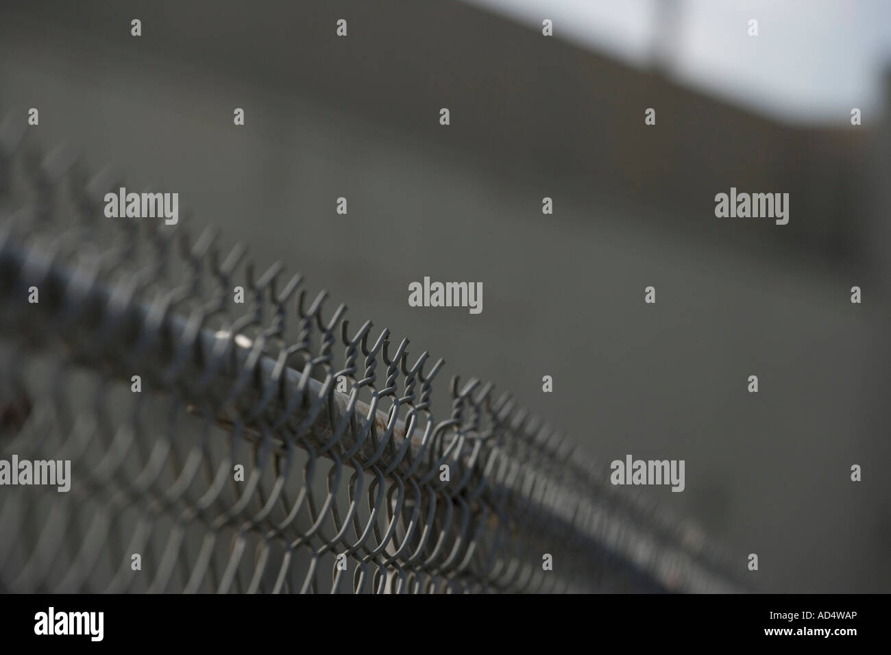 Wire mesh fence Stock Photo - Alamy