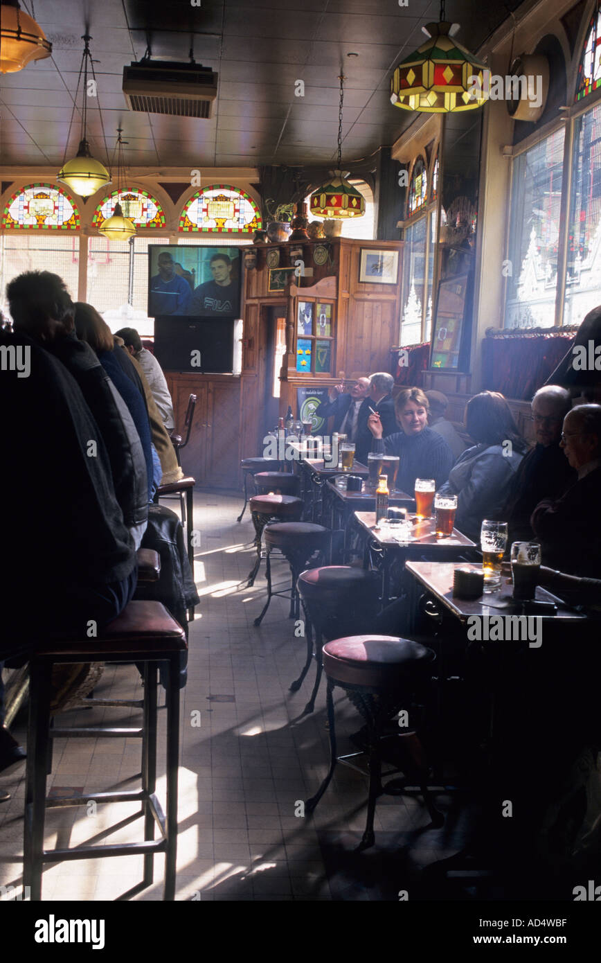 Kitchen Bar Belfast Stock Photo - Alamy