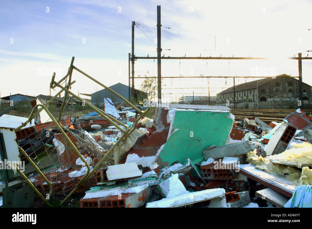Detritus thrown on the ground Stock Photo - Alamy