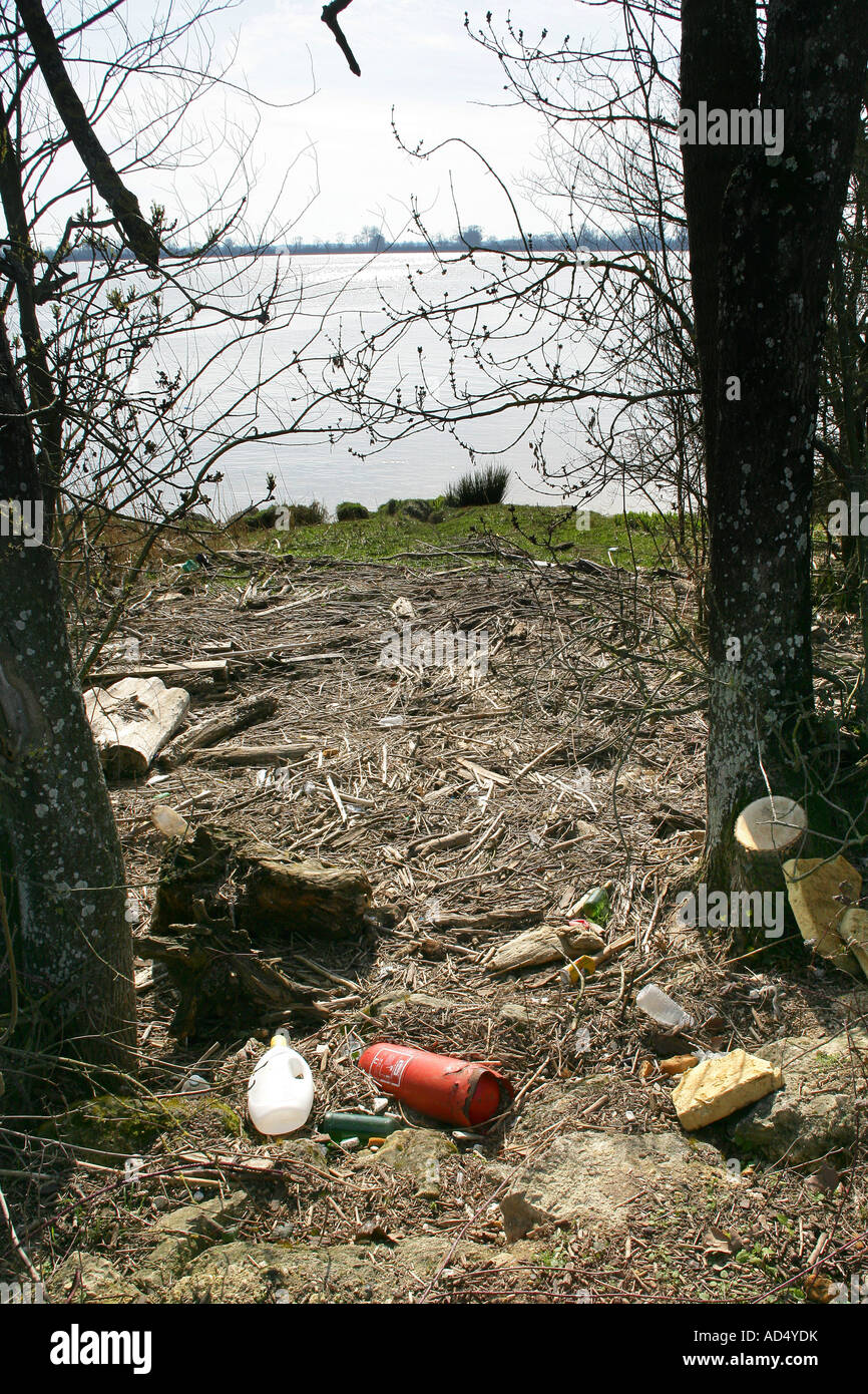 Garbage thrown on the ground Stock Photo - Alamy
