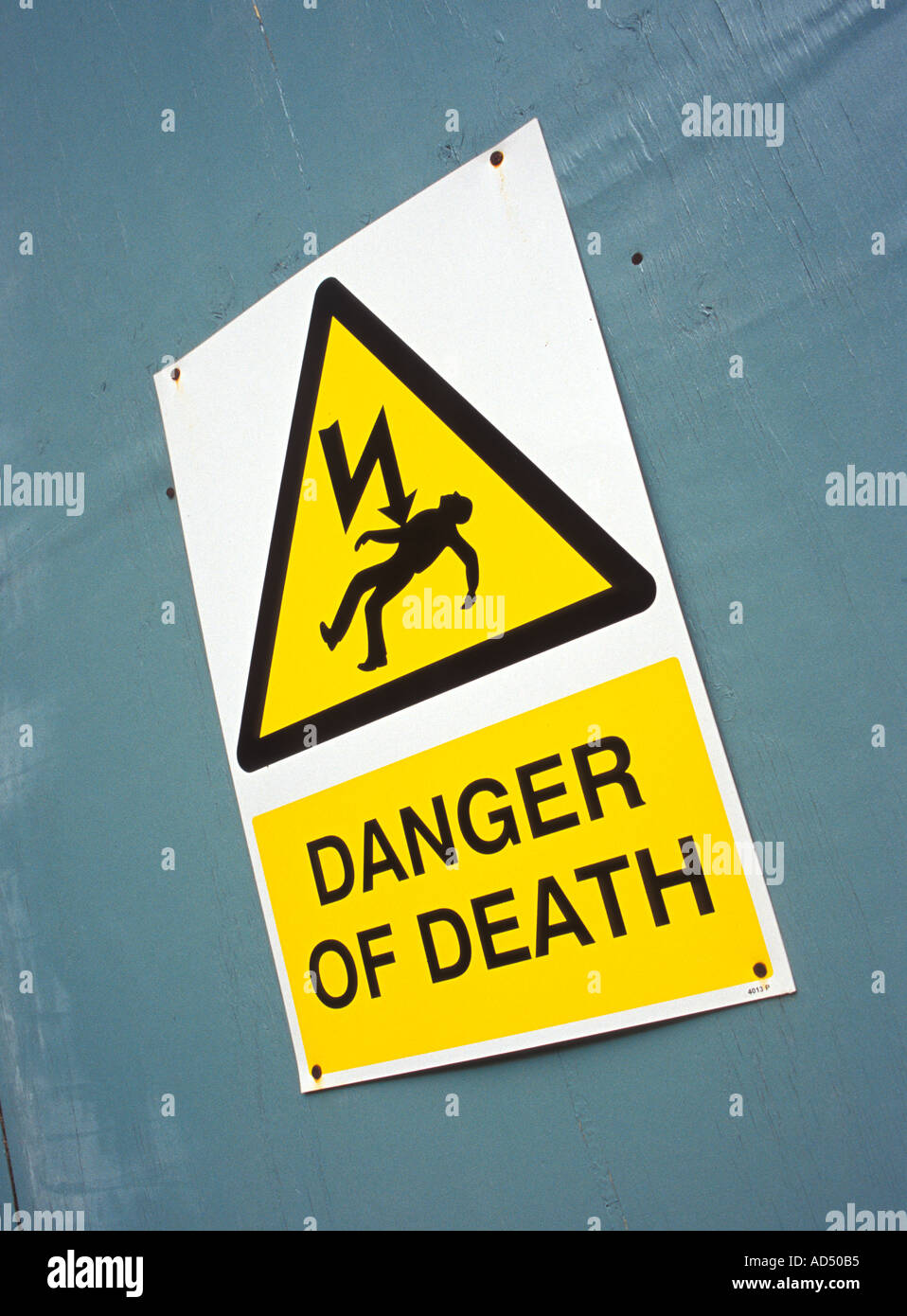 dangersign outside tate modern Stock Photo - Alamy