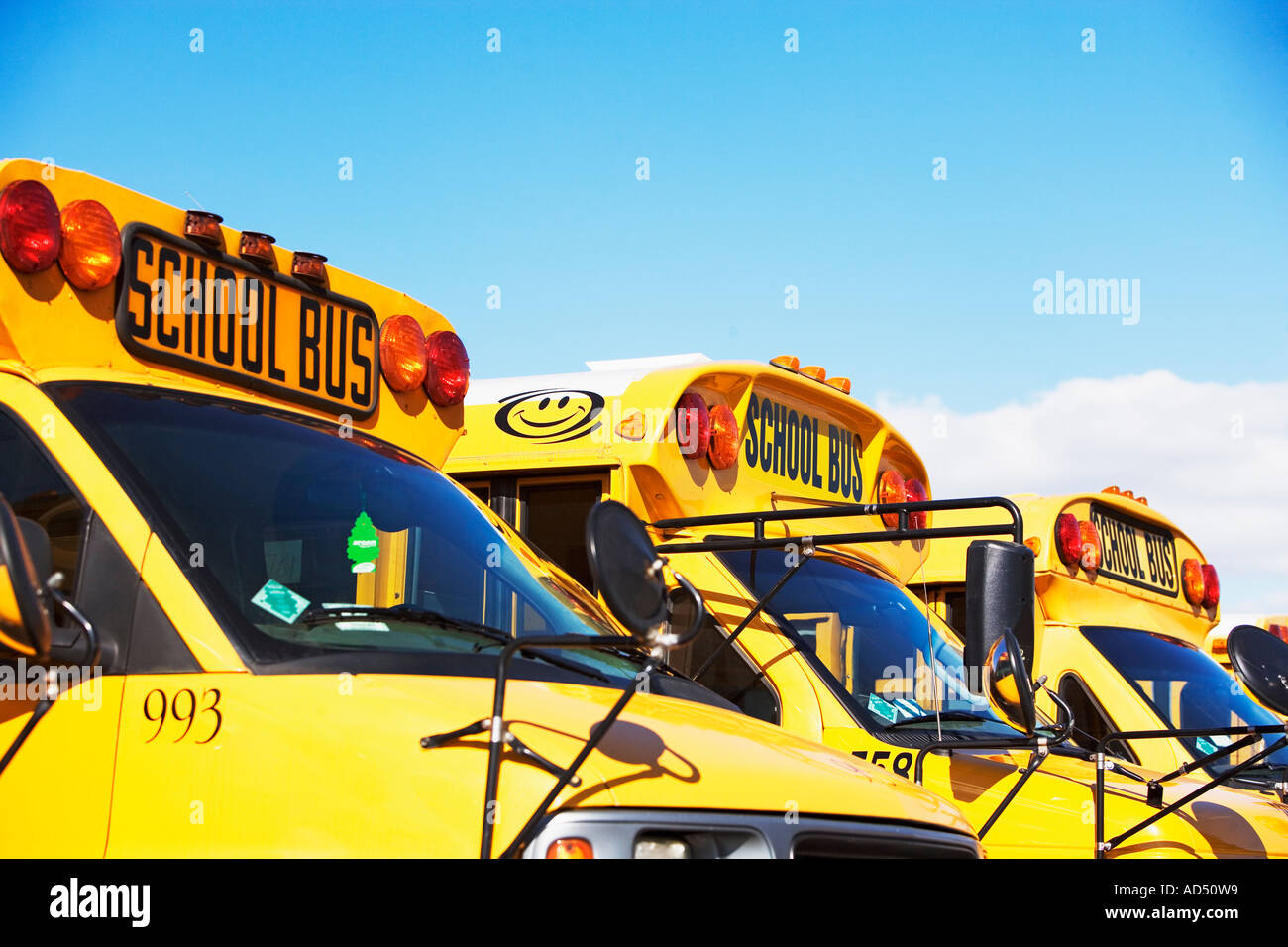 Suburban buses hi-res stock photography and images - Alamy