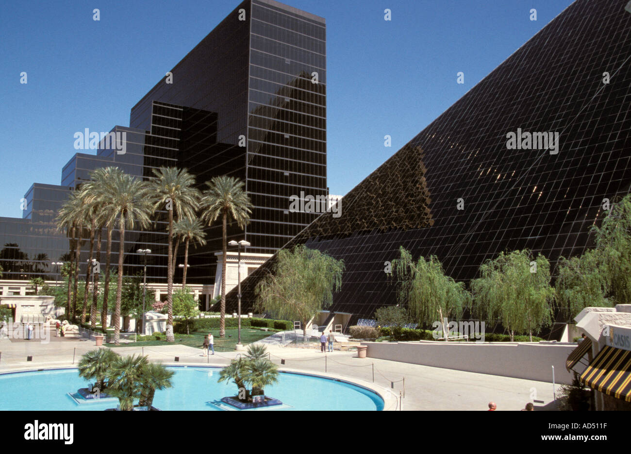 Luxor hotel las vegas pool hi-res stock photography and images - Alamy