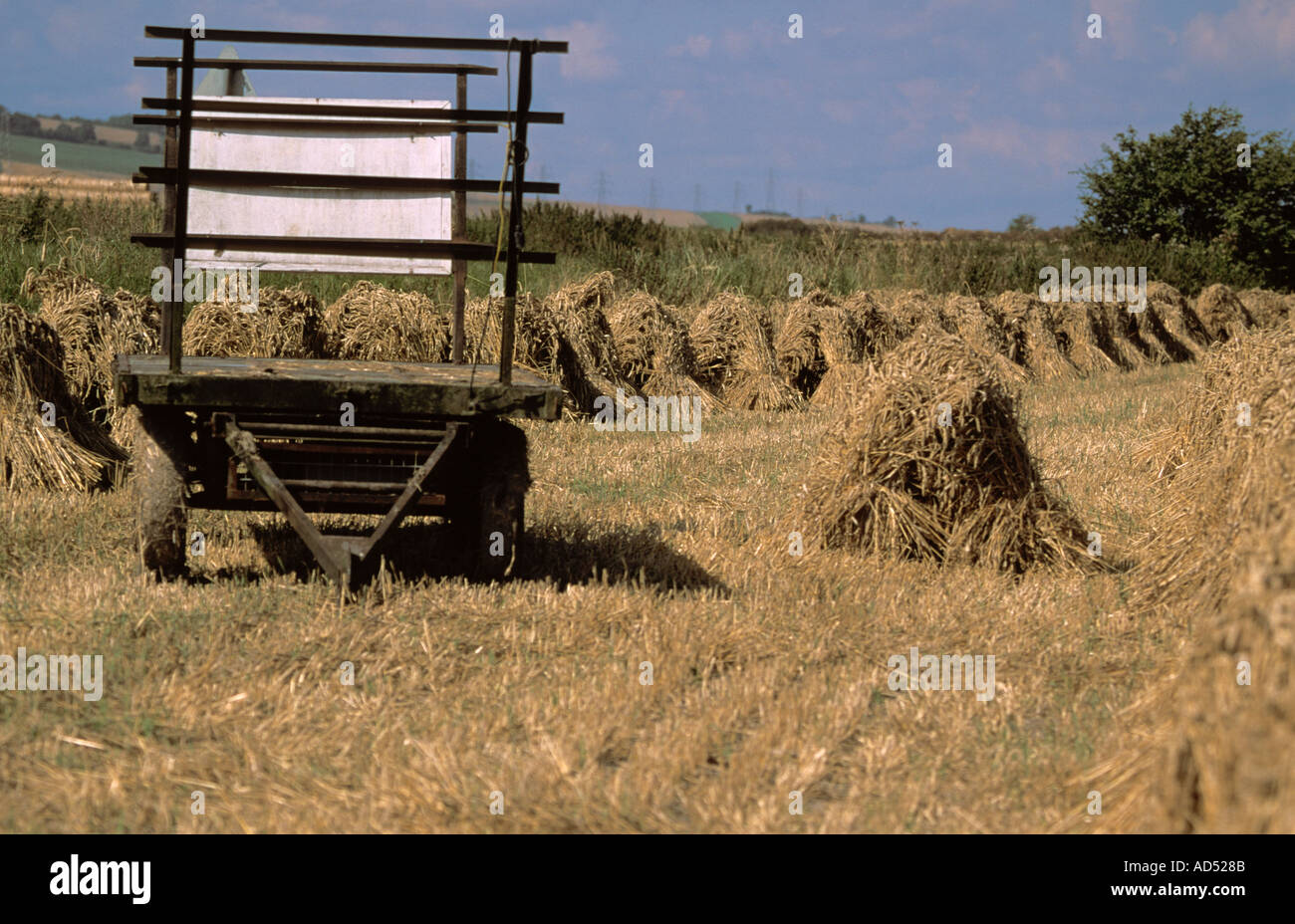 Old fashioned hay stack hi-res stock photography and images - Alamy