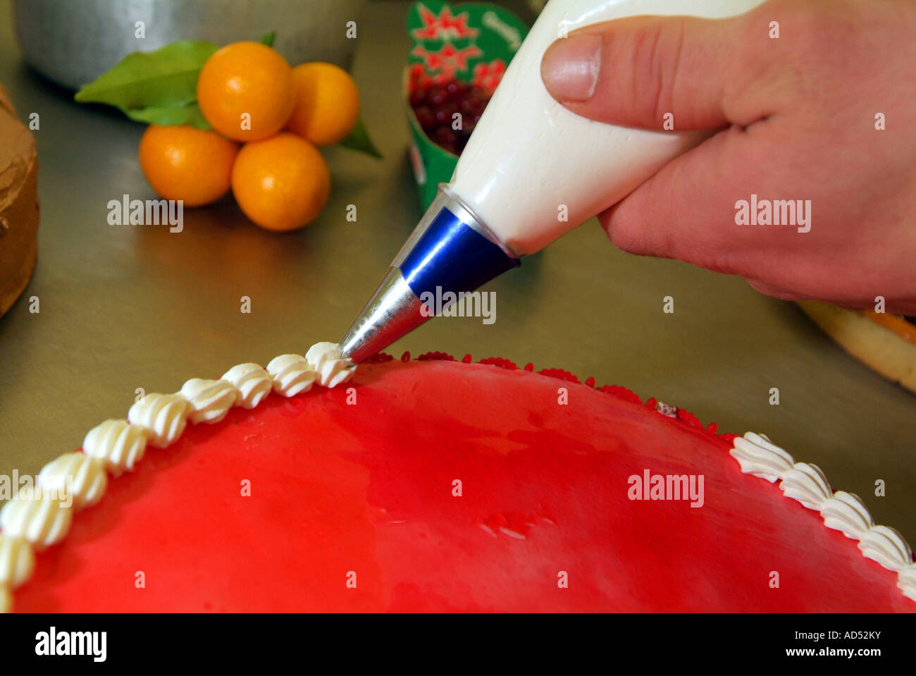 Candymaker hi-res stock photography and images - Alamy