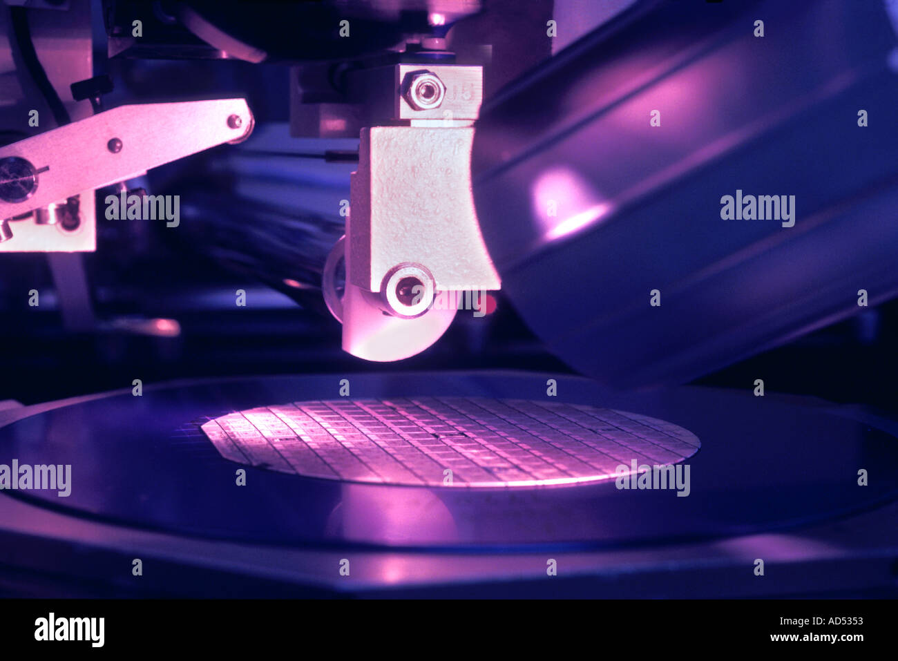 SILICON WAFER MANUFACTURE ERICSSON STOCKHOLM SWEDEN Stock Photo - Alamy