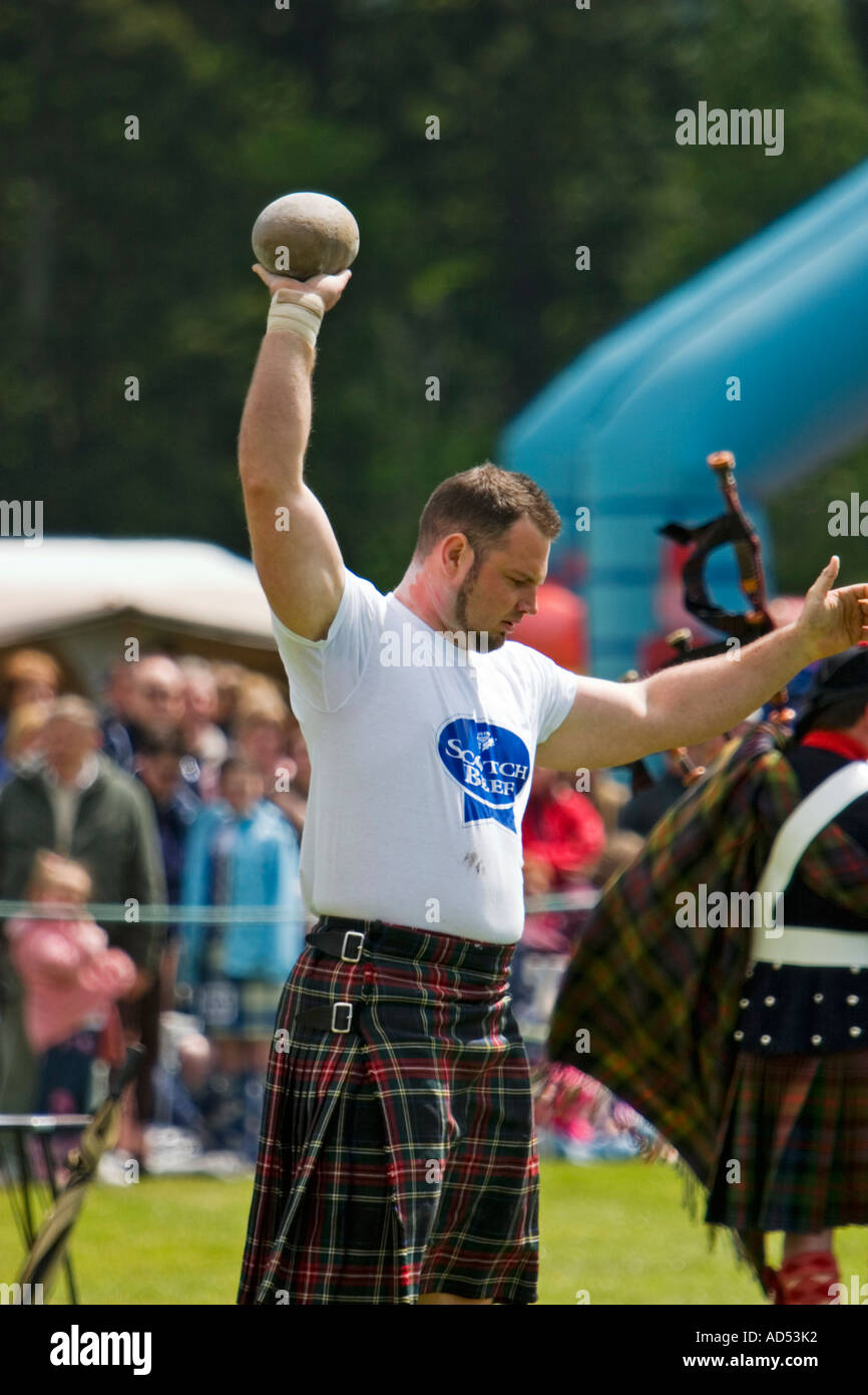 Shot put highland games hi-res stock photography and images - Alamy