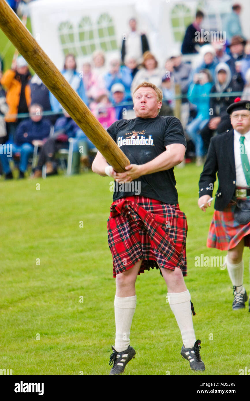 Highland games scotland wood hi-res stock photography and images - Alamy