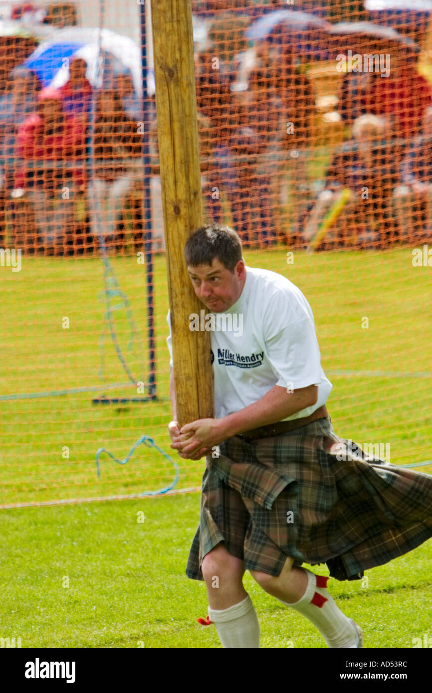 Toss Caber Tossing Lift Pole High Resolution Stock Photography and ...