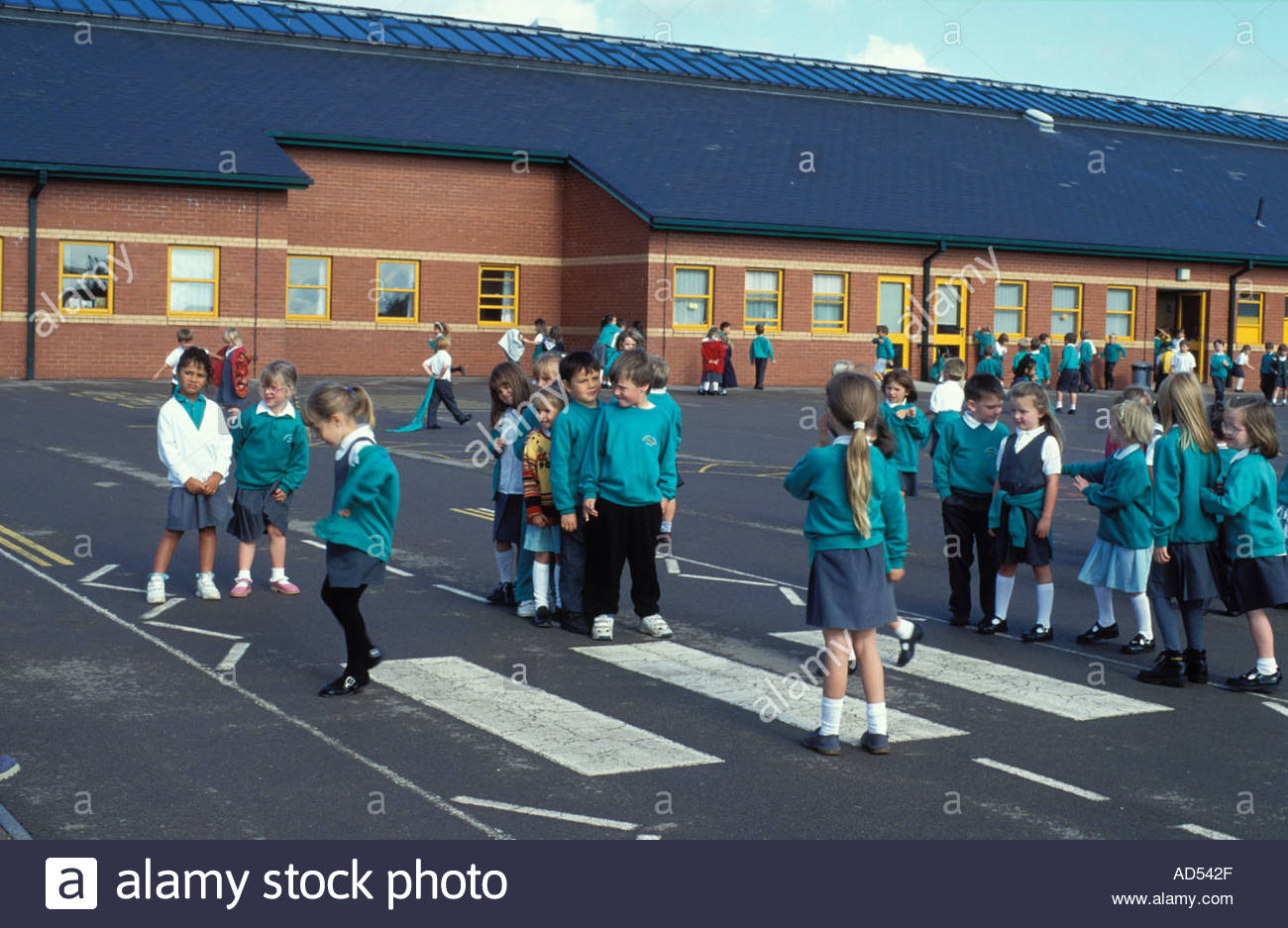 Primary School Pupils Break Time Stock Photos & Primary School Pupils ...
