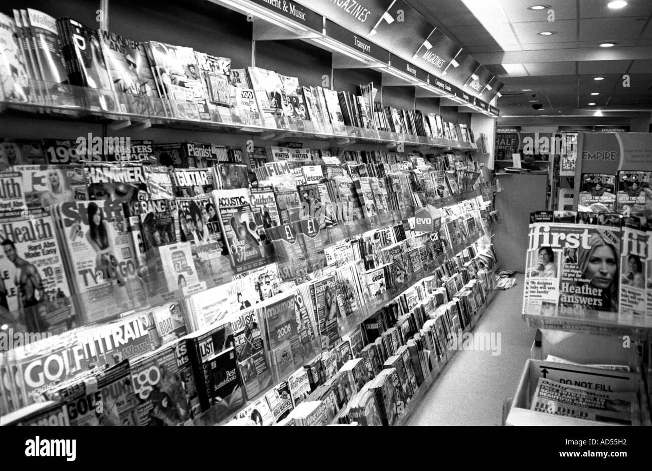 News Consumer Magazines High Resolution Stock Photography and Images ...