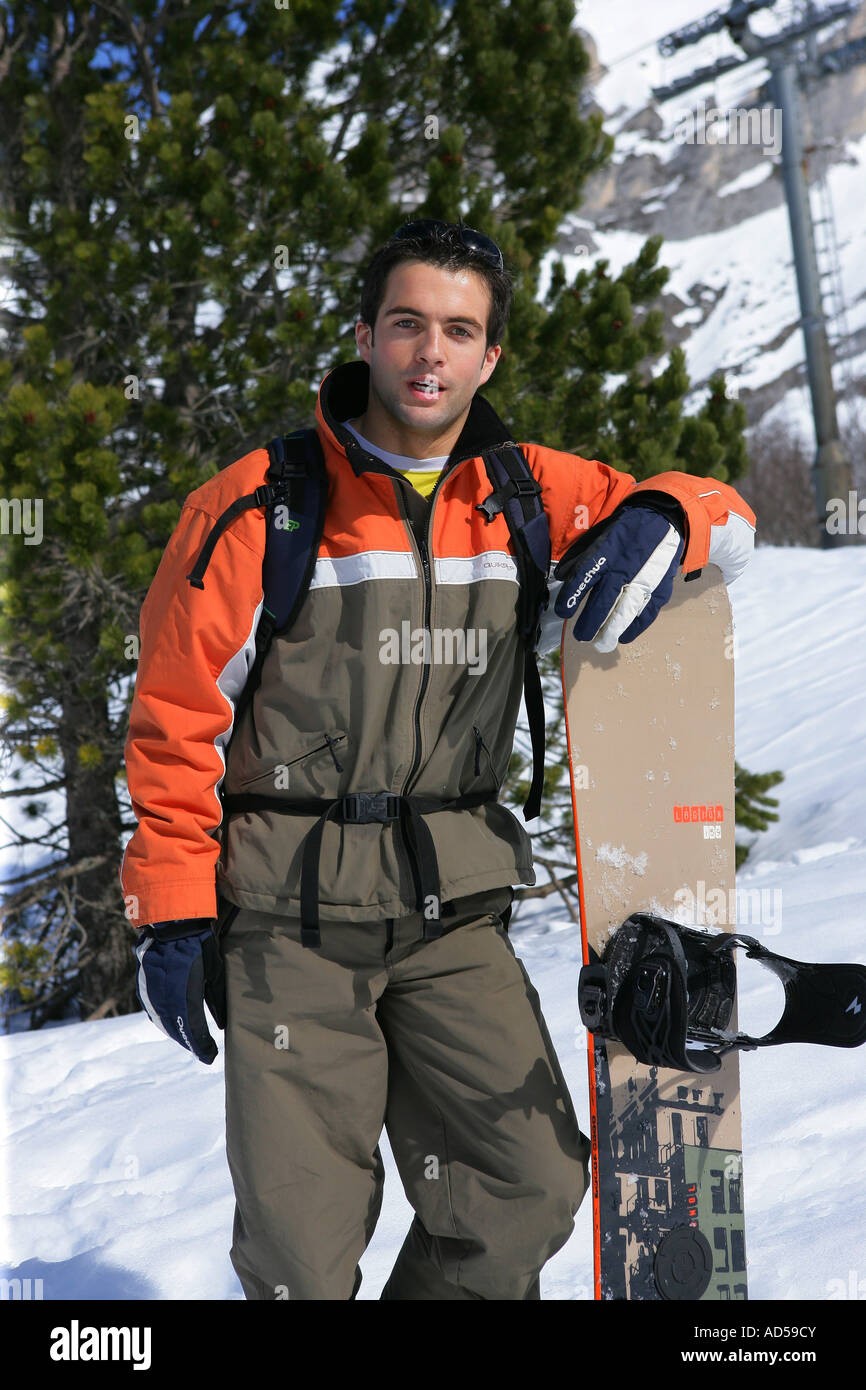Ski et snowboard hi-res stock photography and images - Alamy