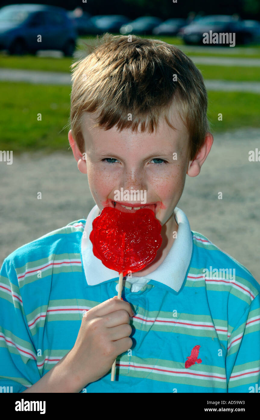 Mouth toffee hi-res stock photography and images - Alamy