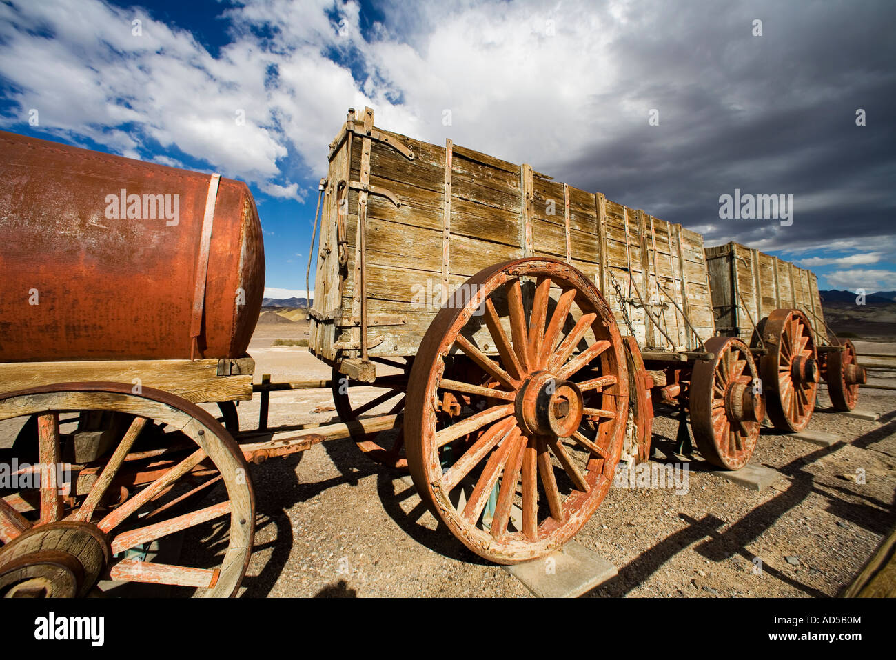 Twenty Mule Team Wagon on display at the Harmony Borax Works Site Death ...