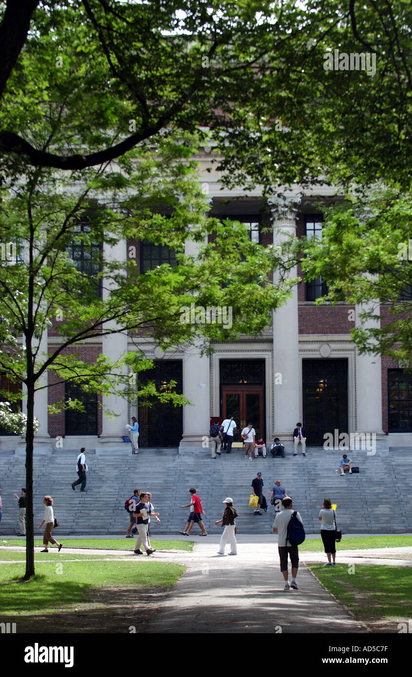 Widener Library, Harvard Yard, college campus, Cambridge, Massachusetts ...