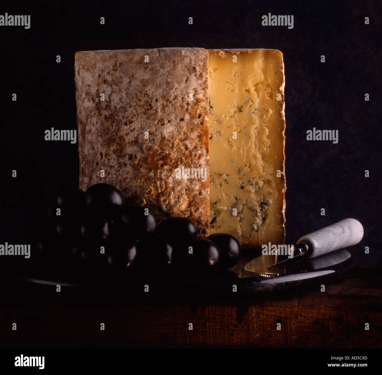 Wheel of stilton hi-res stock photography and images - Alamy