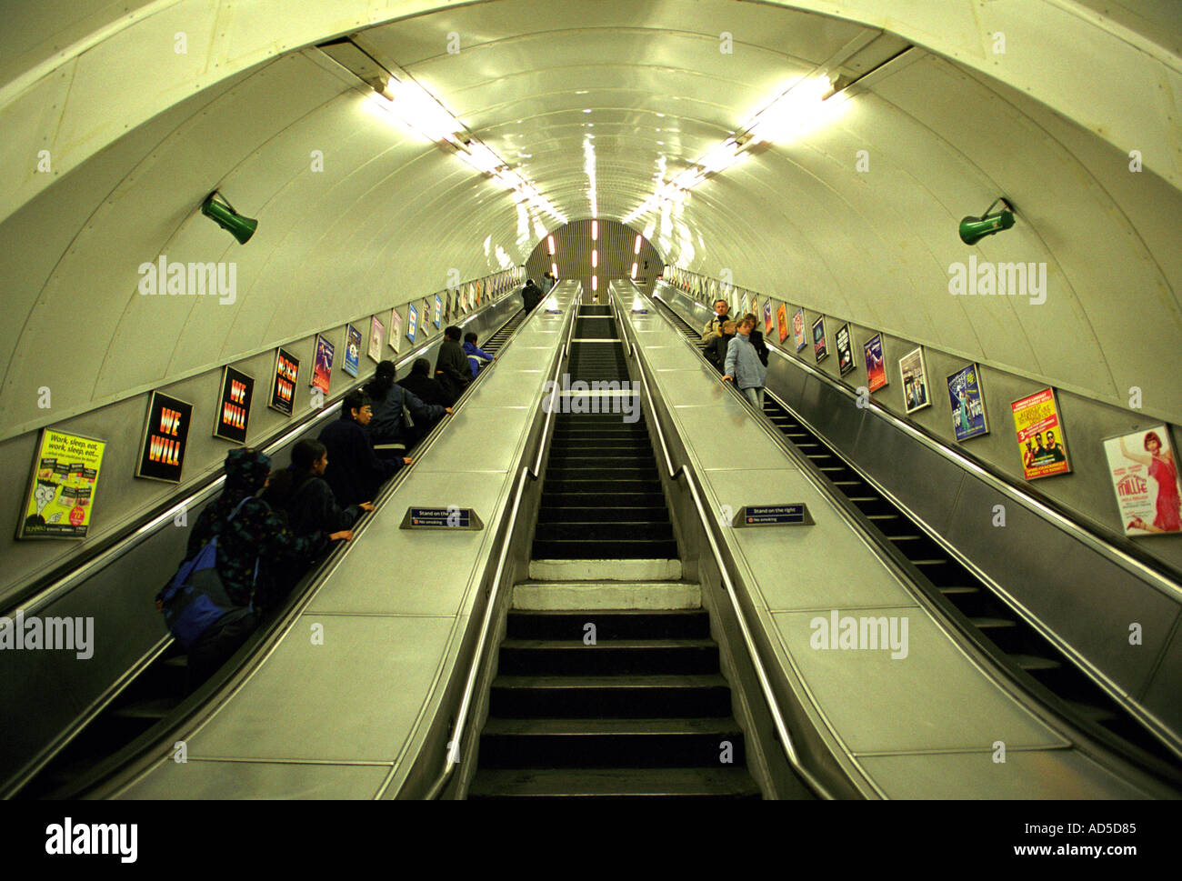 Escalators in London Underground Britain UK Stock Photo - Alamy