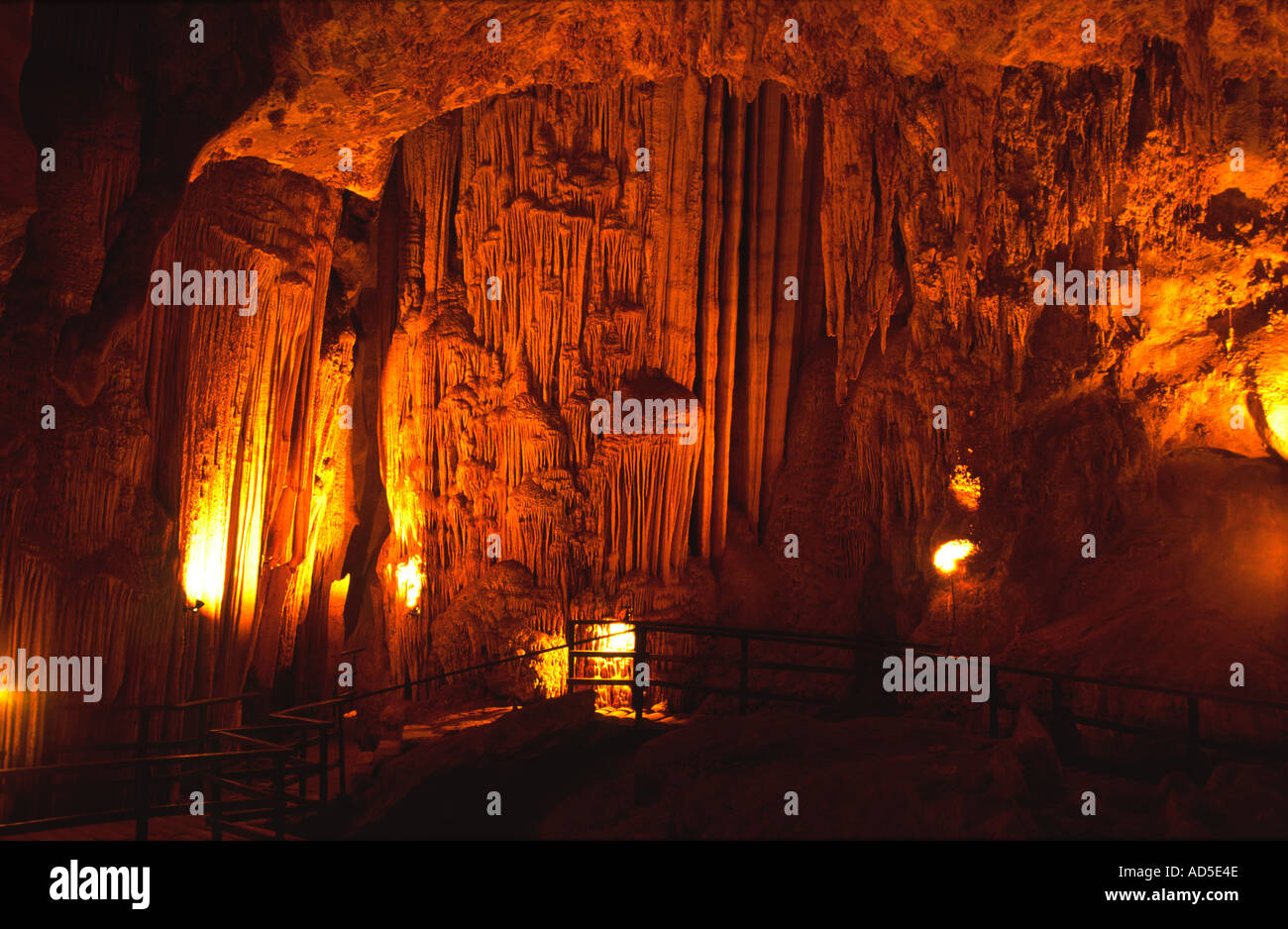 Diamond cave hi-res stock photography and images - Alamy