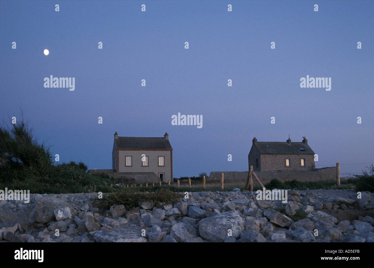 Stonehouses hi-res stock photography and images - Alamy