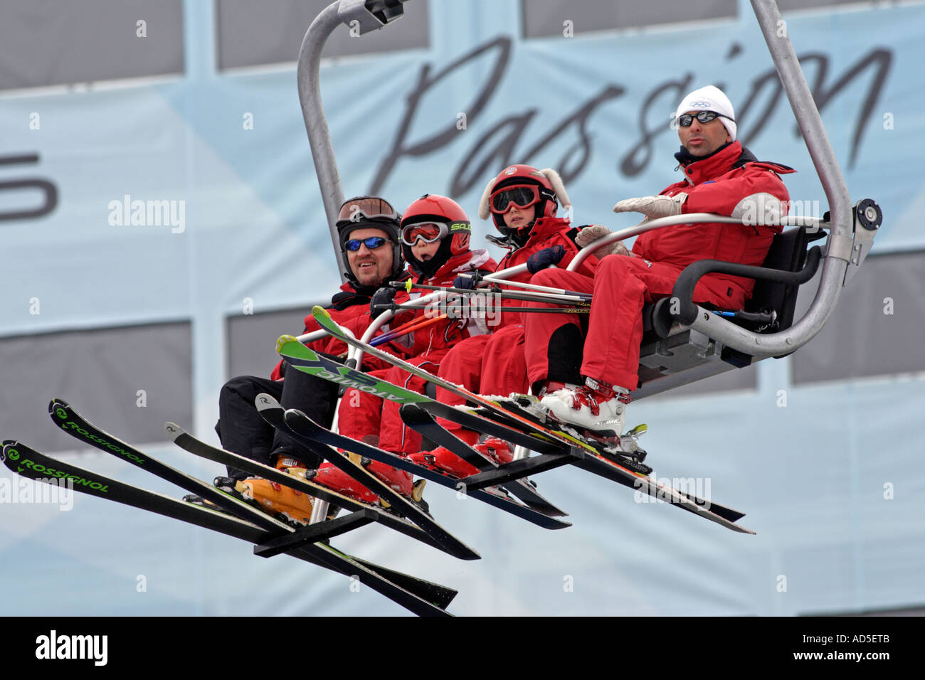 SESTRIERE ITALY MARCH 18 Spectators at the 2006 Turin Winter Paralympic ...