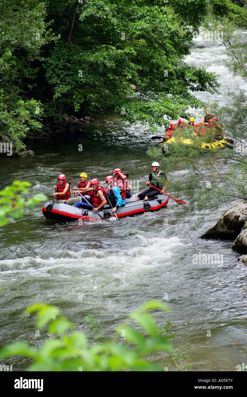 Group of people rafting Stock Photo - Alamy