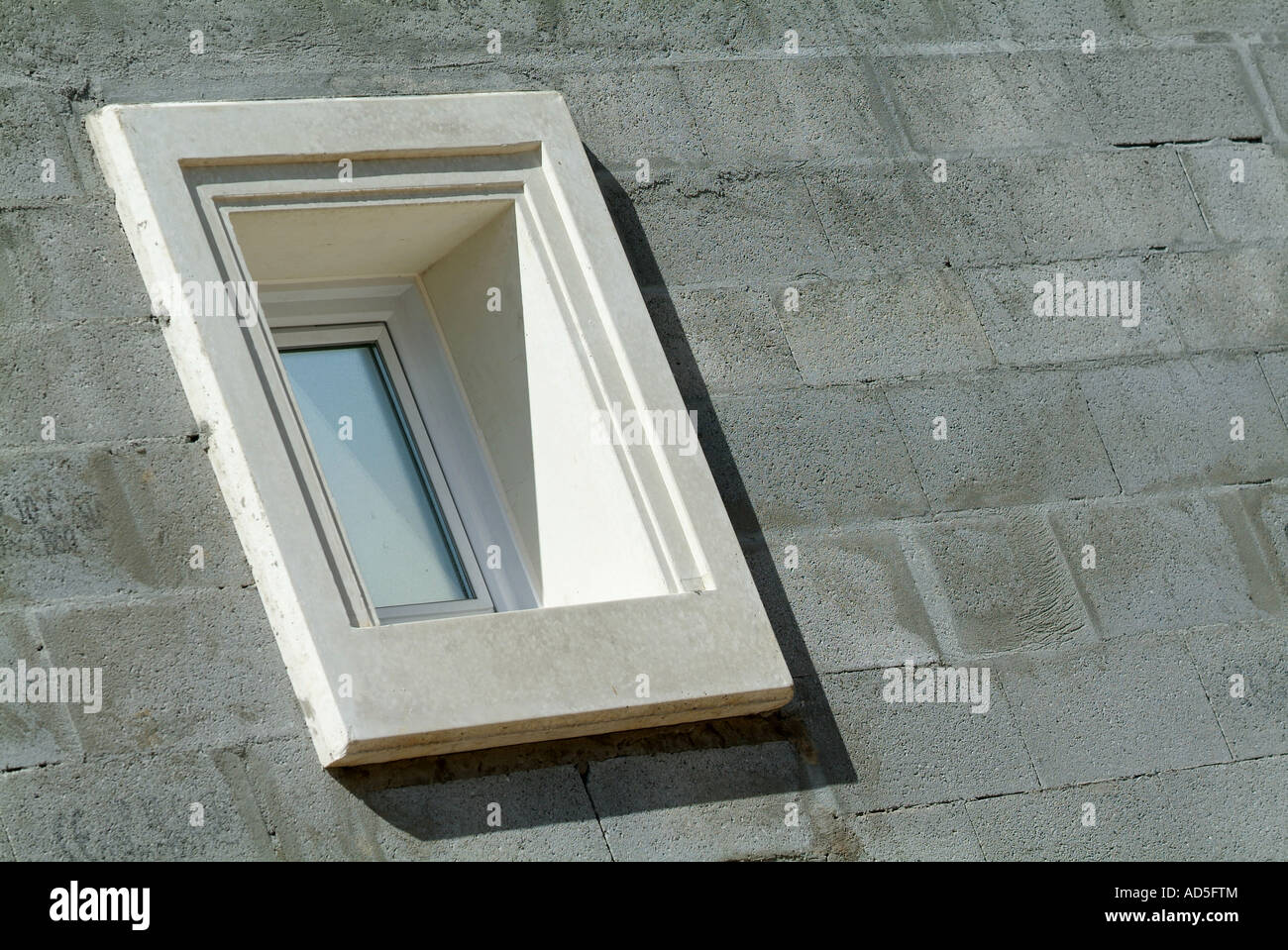 Concrete wall with window Stock Photo - Alamy