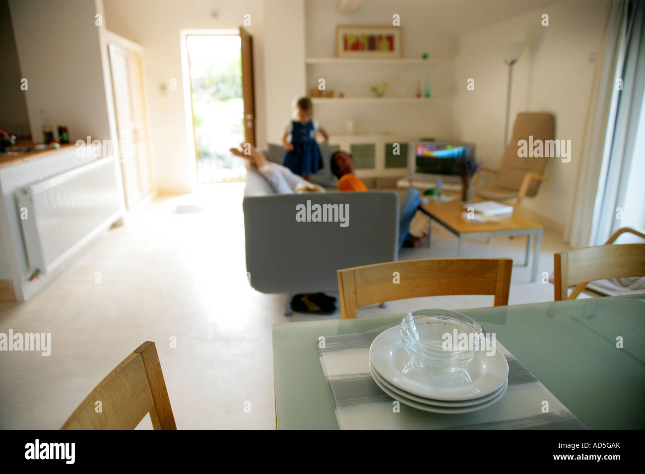 People in the living room Stock Photo - Alamy