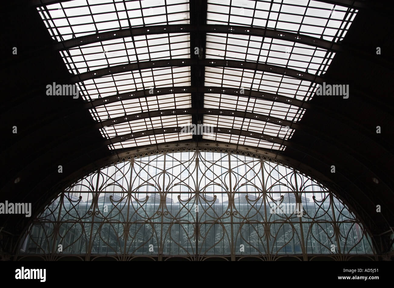 Rooftop of Paddington Station London 6 Stock Photo - Alamy