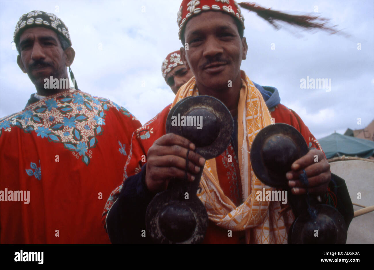 Moroccan musicians Marakkesh Morocco Stock Photo - Alamy