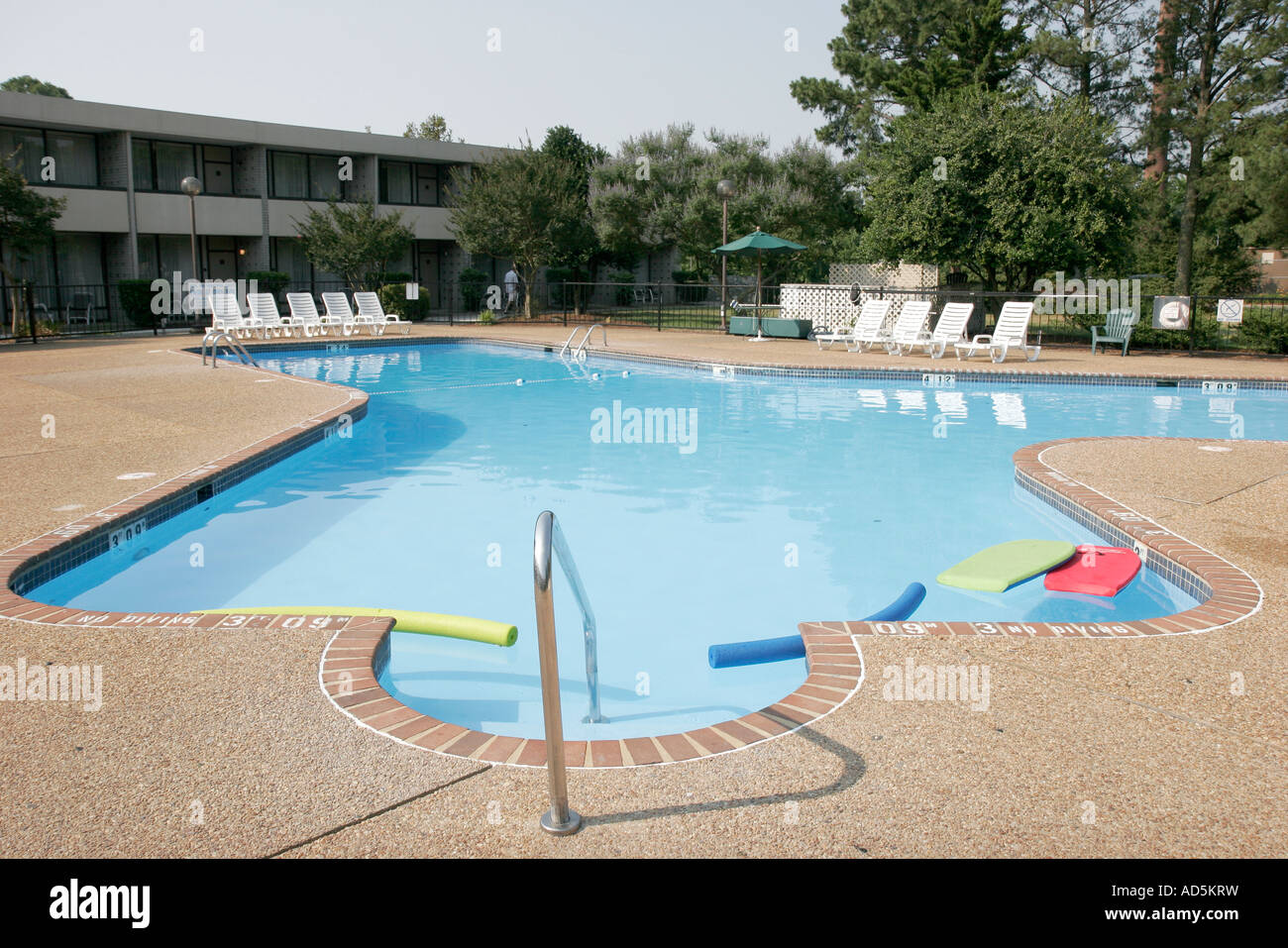 Virginia Hampton,Holiday Inn,Motel,hotel,swimming pool,VA070618001 ...