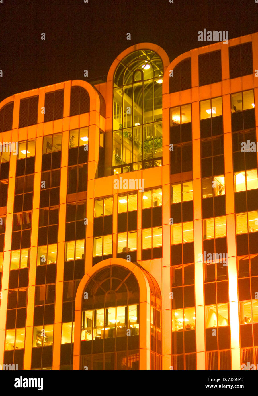 Architectural Building lighting Stock Photo - Alamy