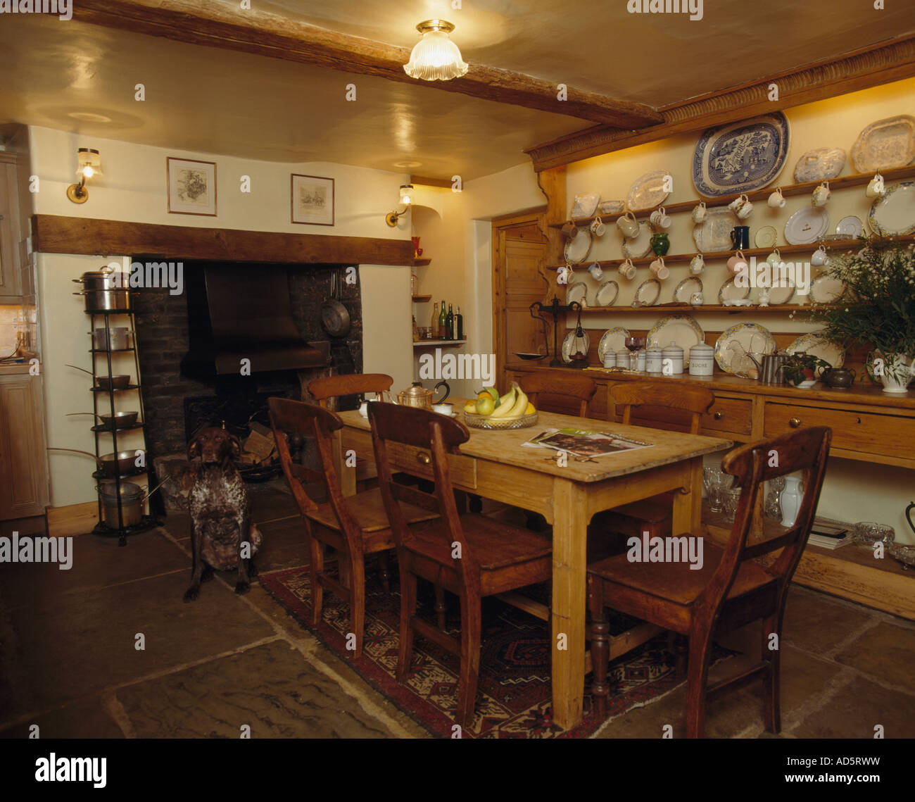 Lace dresser hi-res stock photography and images - Alamy