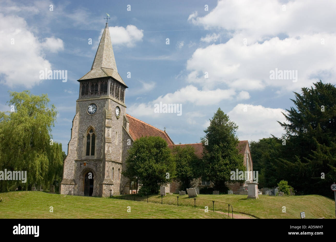Church wickham hampshire england hi-res stock photography and images ...