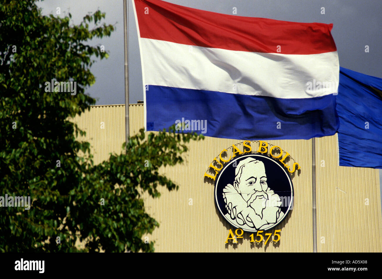 Bols hi-res stock photography and images - Alamy