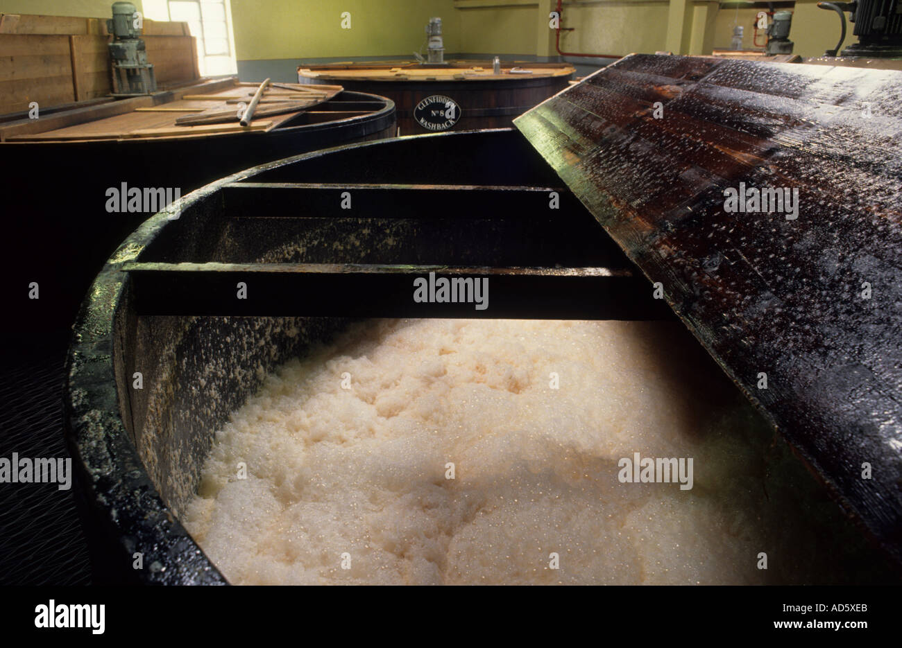 Scotland Whisky Distillery Stills Glennfiddich Stock Photo - Alamy