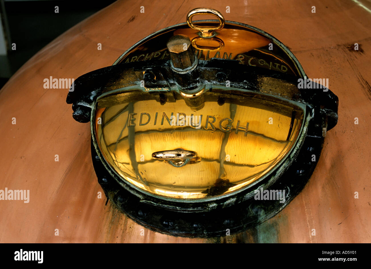 Scotland Whisky Distillery Stills Stock Photo - Alamy