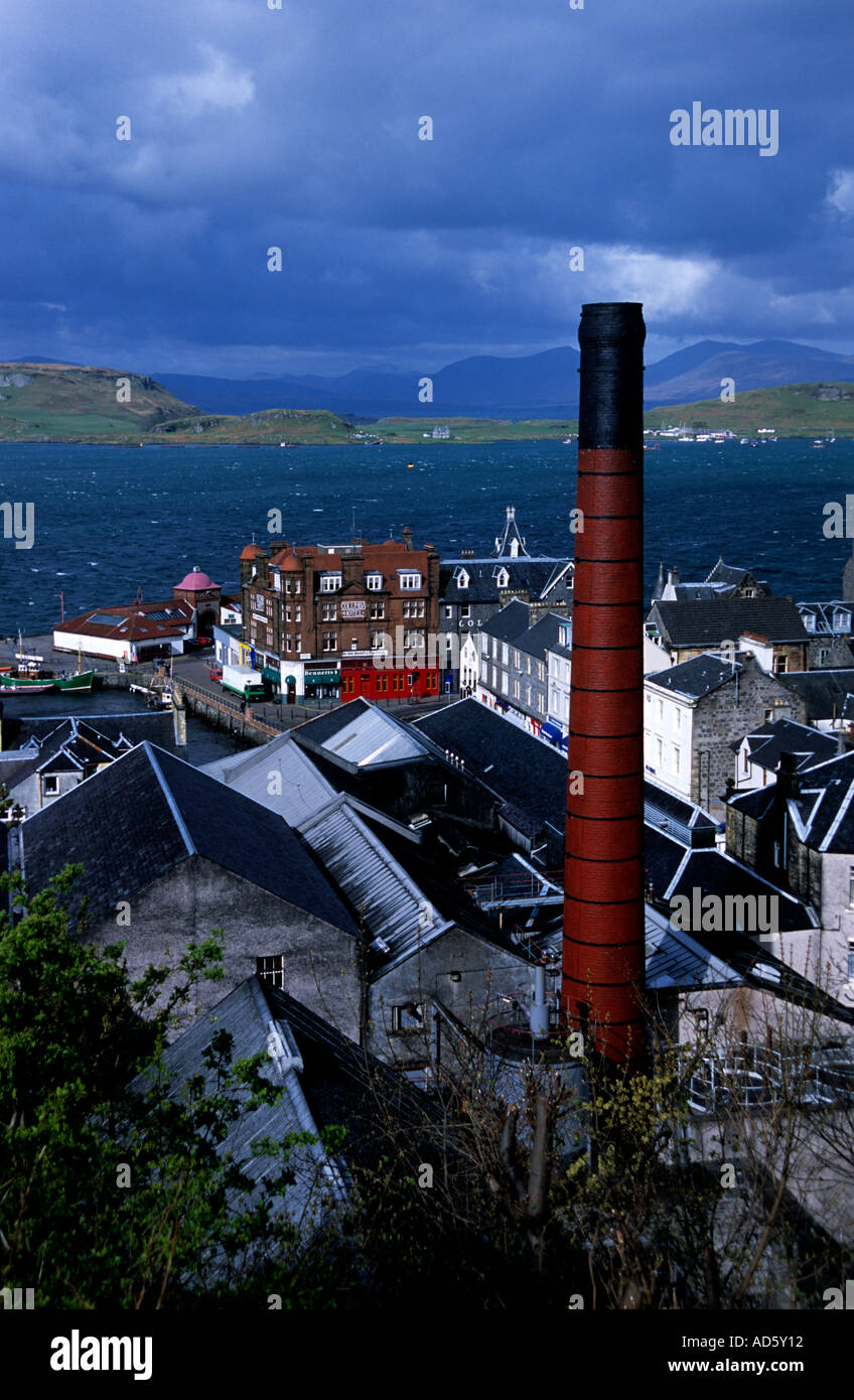 Scotland Whisky Distillery Stills Oban whiskey Stock Photo - Alamy