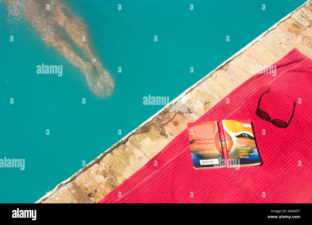 Scene at a swimming pool Stock Photo - Alamy